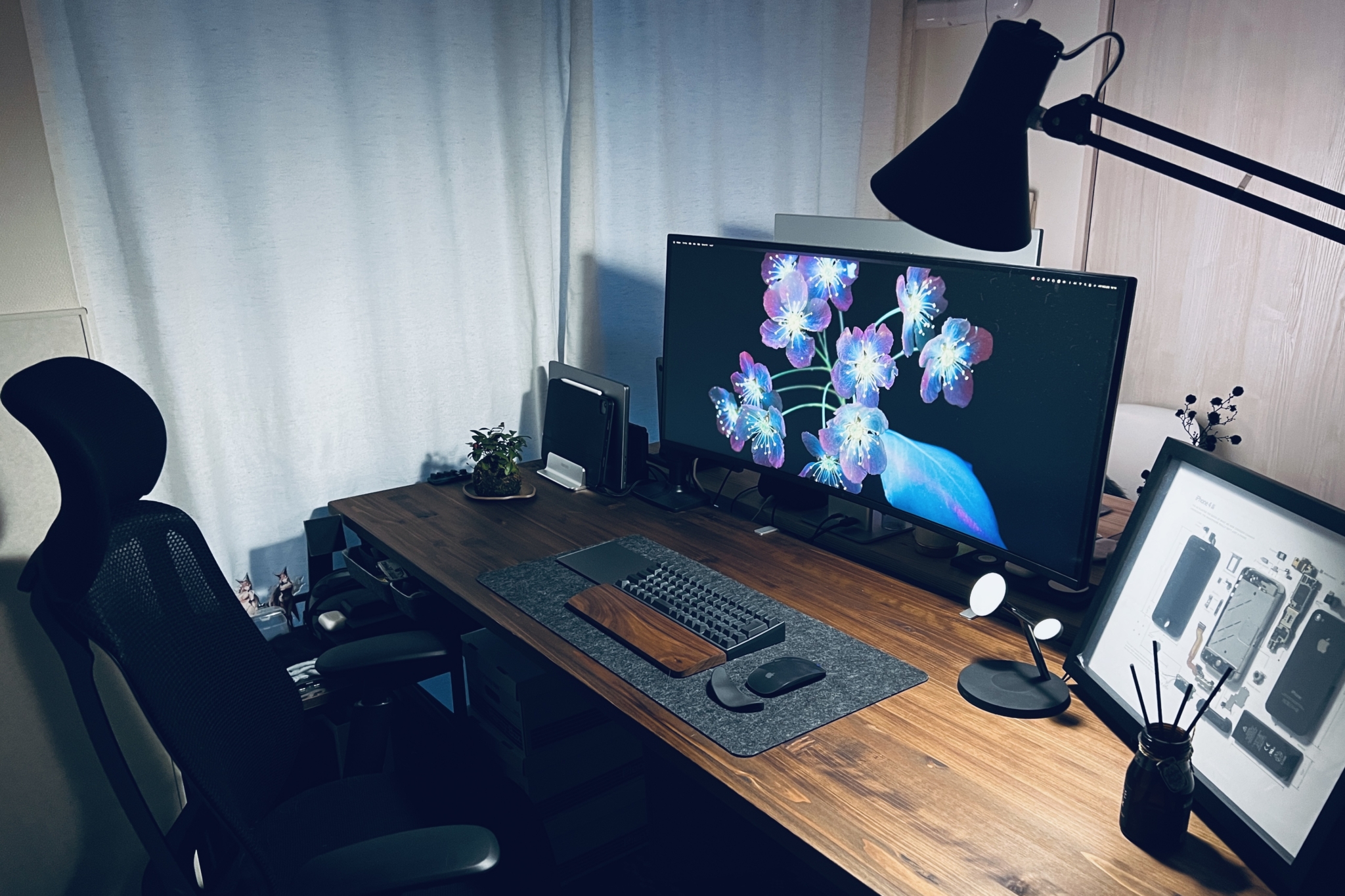 FlexiSpot E7とE7 Pro、E8の違いは？選び方や注意点も解説！ | 25歳の壁